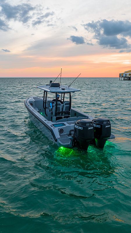 Dynamic Boats - Made In USA | Outboard Powered, Center Console