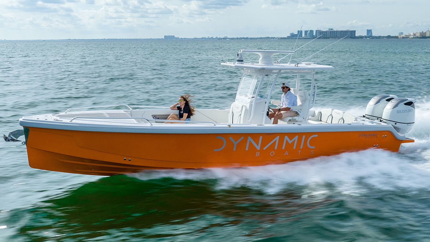 Dynamic Boats - Made In USA | Outboard Powered, Center Console