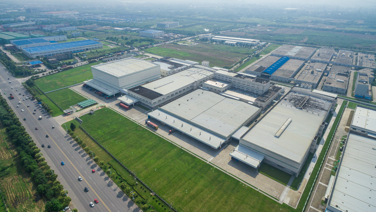 Commercial Roofing For Warehouse & Distribution | Starkweather Roofing