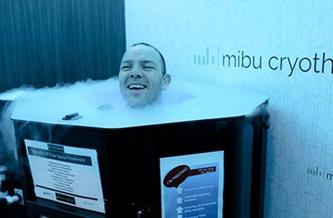 WHAT IS CRYOTHERAPY AND WHAT IS USED TO TREAT