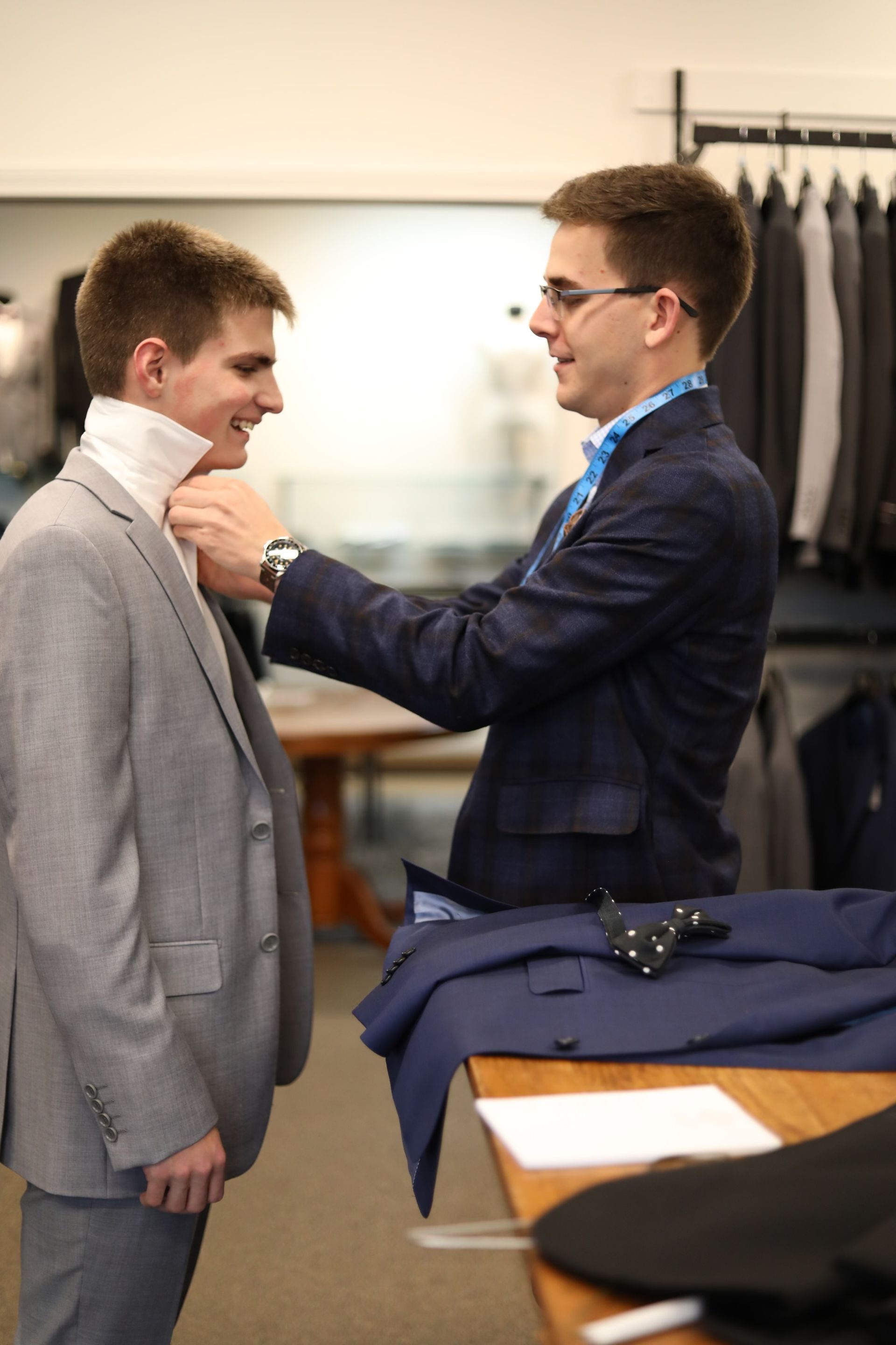 Custom Suits & Shirts | Zahners Clothiers