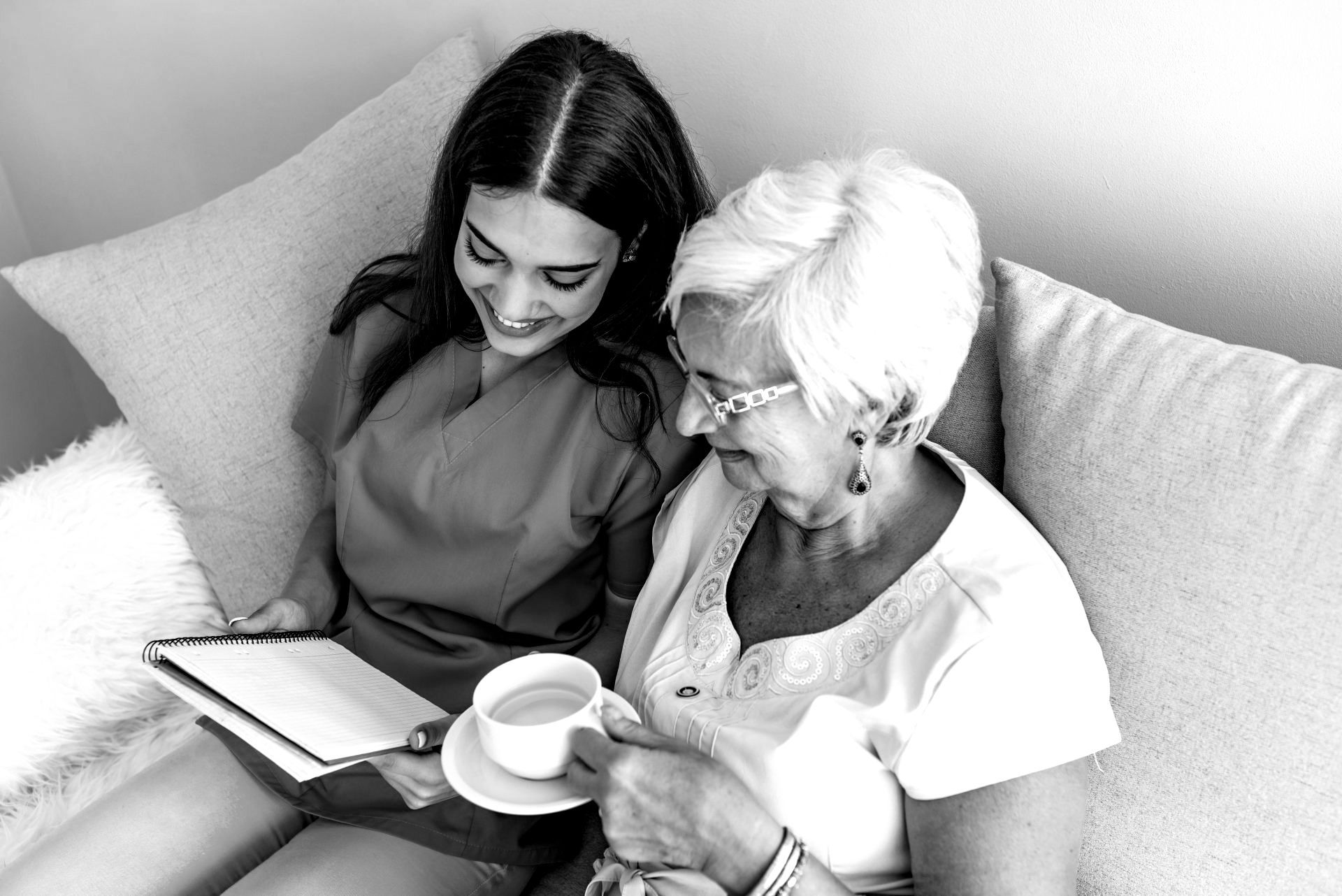 18 Signs Your Ageing Parent Needs Help