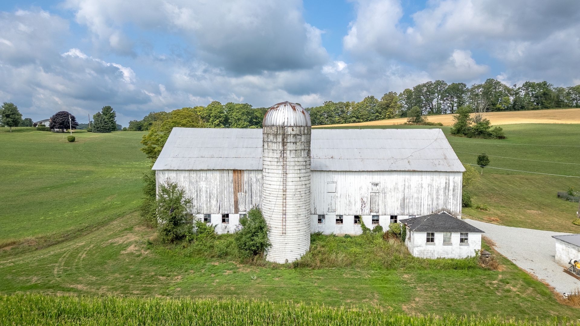 Bay & Bent | Reclaimed Heritage Barns | Pennsylvania