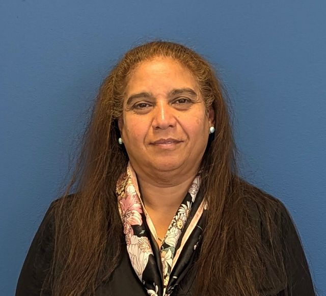 Jasmine Simpson's Instagram, Twitter & Facebook on IDCrawl