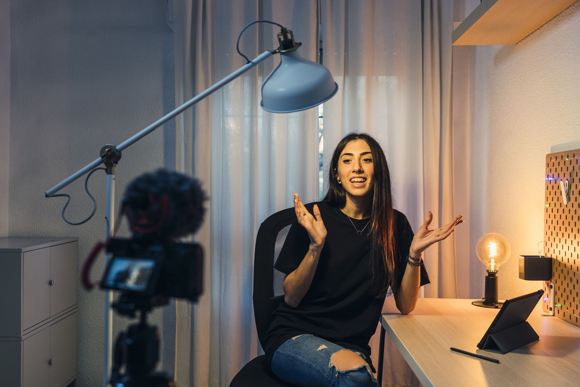 Mastering Audience Connection: Unveiling Your Video Viewership
