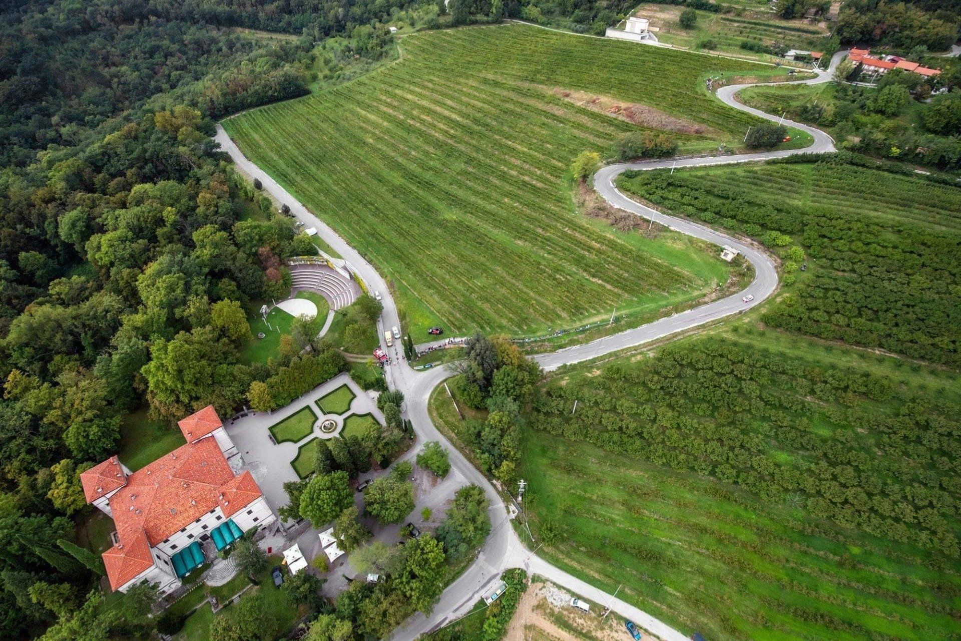 Že odštevate dni do relija? Kdor pride peš, dobi nagrado!