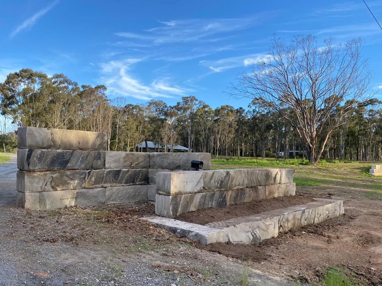 Sandstone Block Retaining Walls Sydney | Retaining Wall Builders