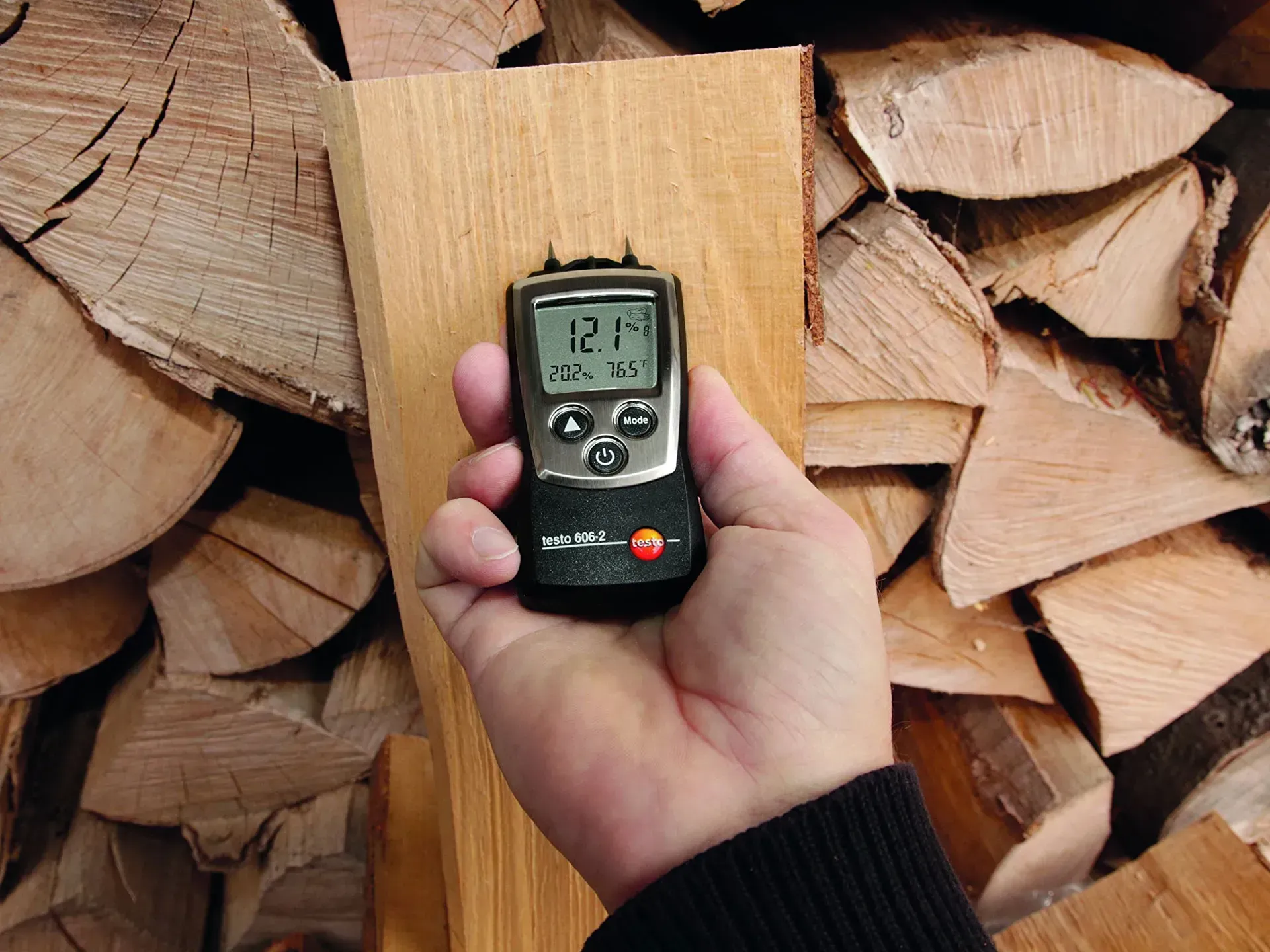 The Different Types of Moisture Meters and Their Applications