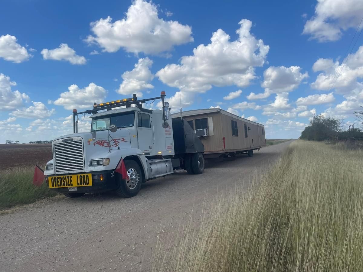 Manufactured Home Transporter in San Antonio, TX