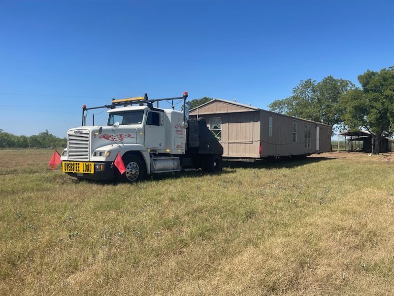Manufactured Home Transporter in San Antonio, TX
