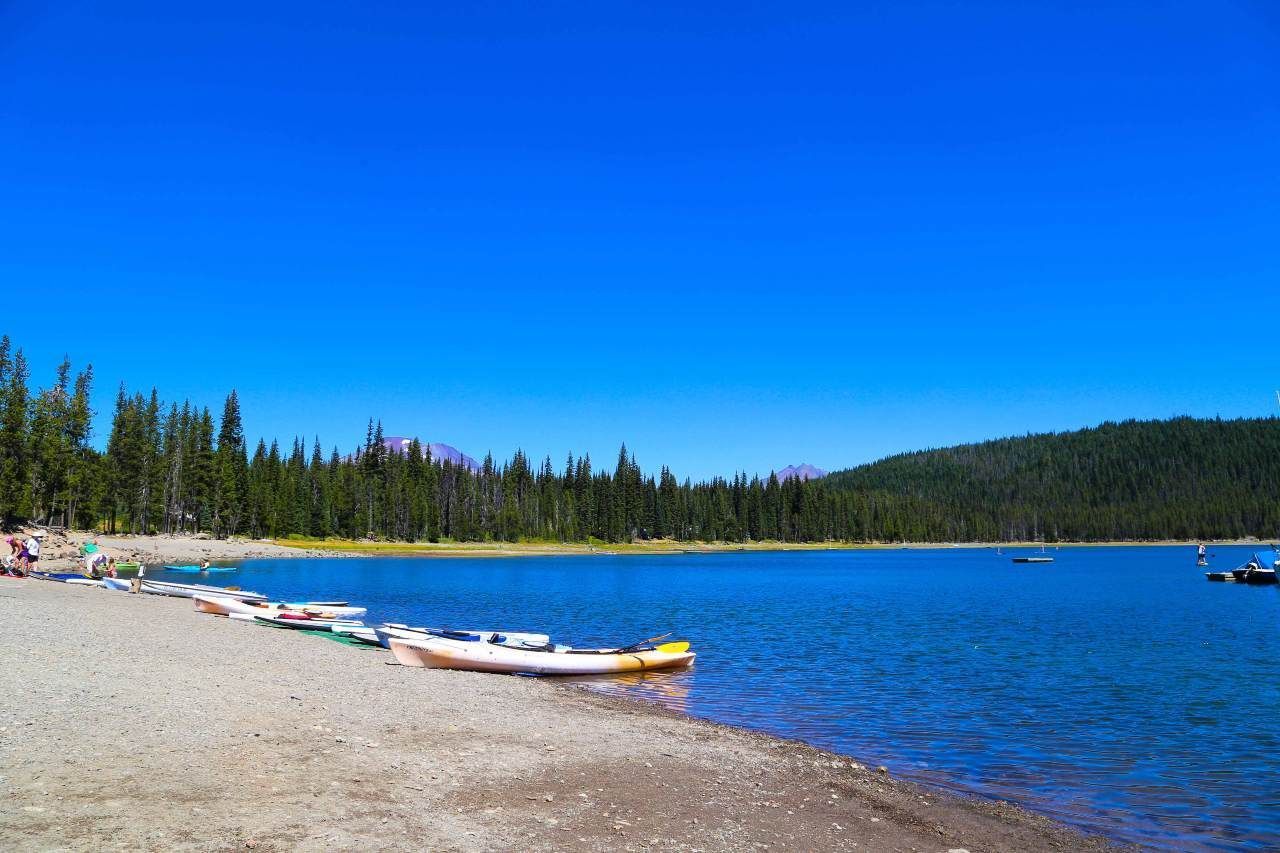 Food & Drink | Elk Lake Resort | Elk Lake Bend Oregon