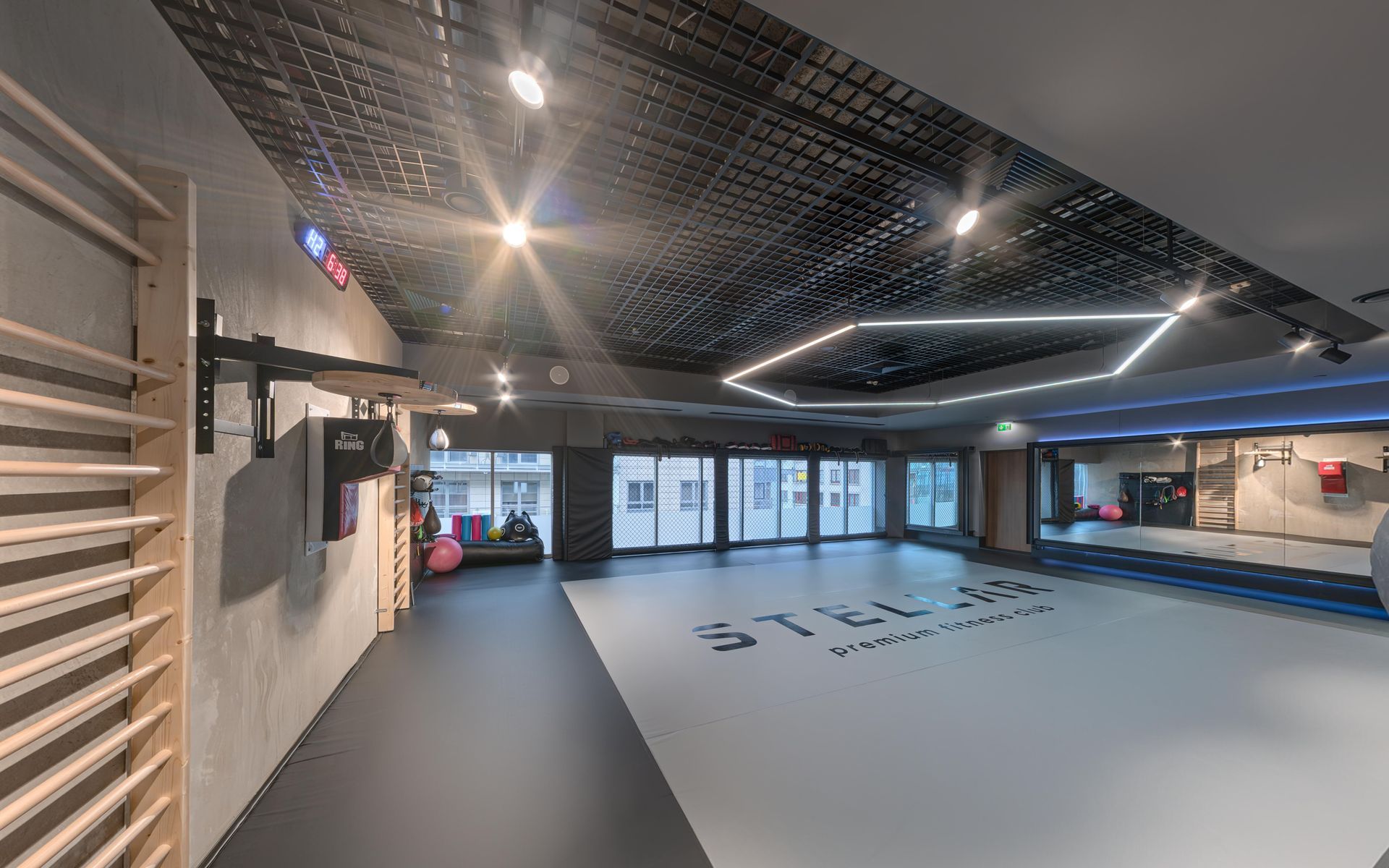 STELLAR premium fitness club | Hilton Warszawa