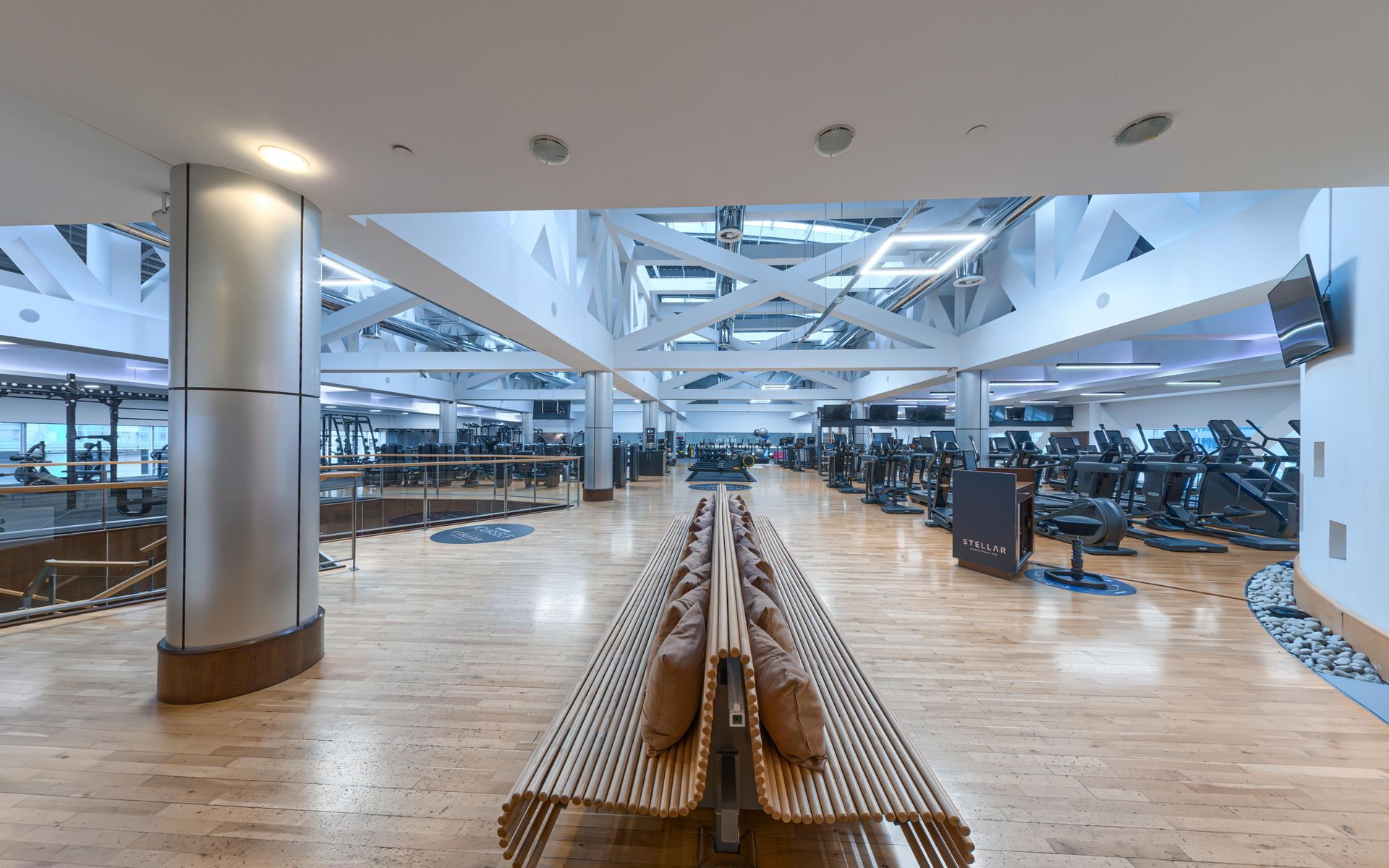 STELLAR premium fitness club | Hilton Warszawa