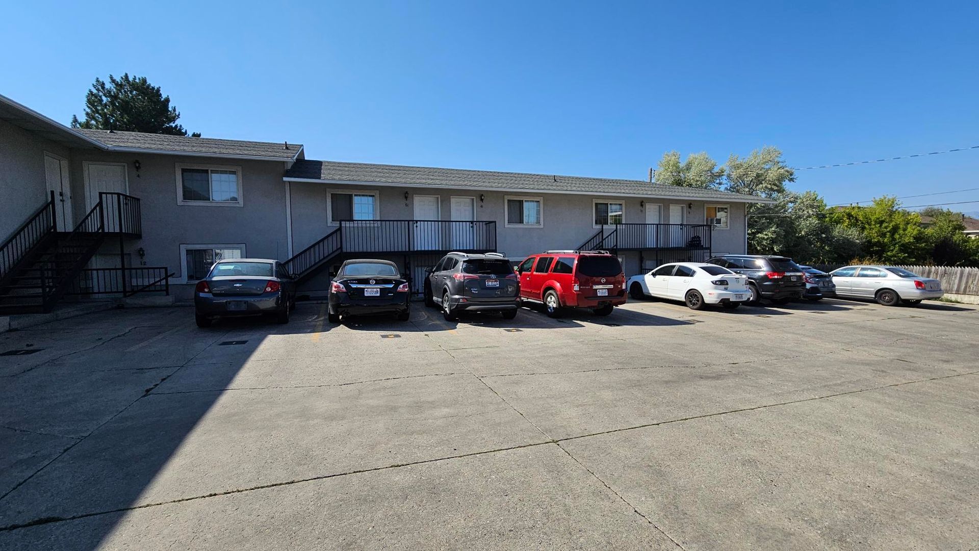 Off-Campus Private 1Bed/1Bath Apartments