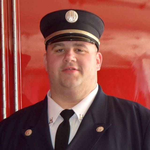 Kirsten Knapp's Instagram, Twitter & Facebook on IDCrawl