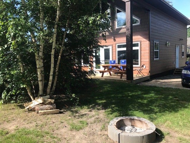 Cabins | Little Pine Lodge | Chitek Lake, Saskatchewan