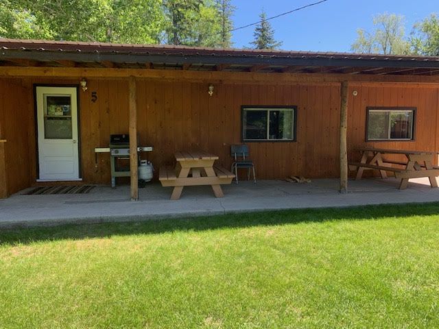 Cabins | Little Pine Lodge | Chitek Lake, Saskatchewan