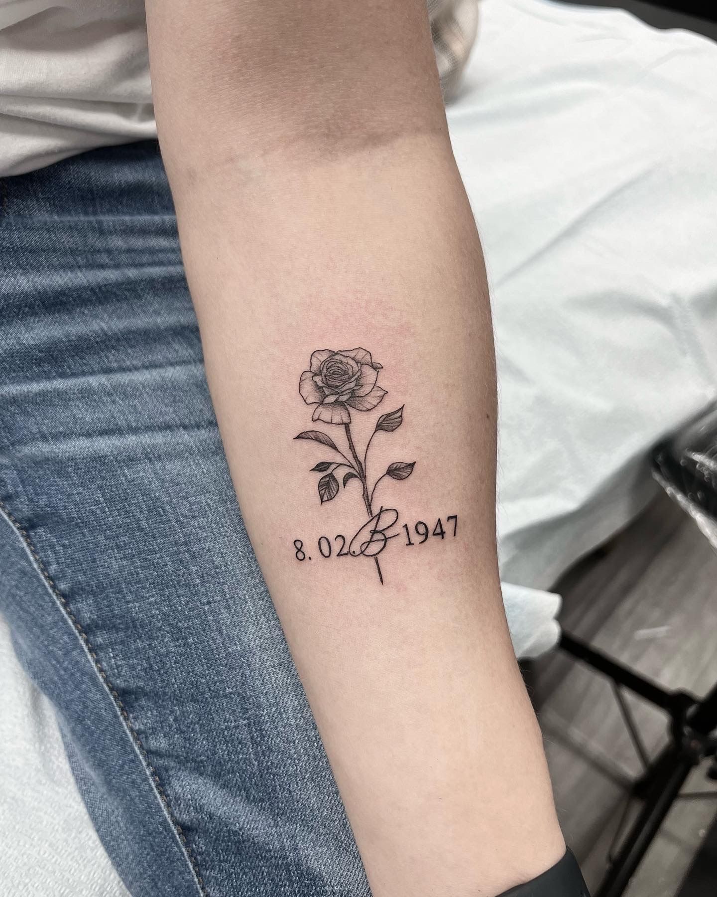 Anahi Castaneda| Black and Grey | Fine Line tattoos