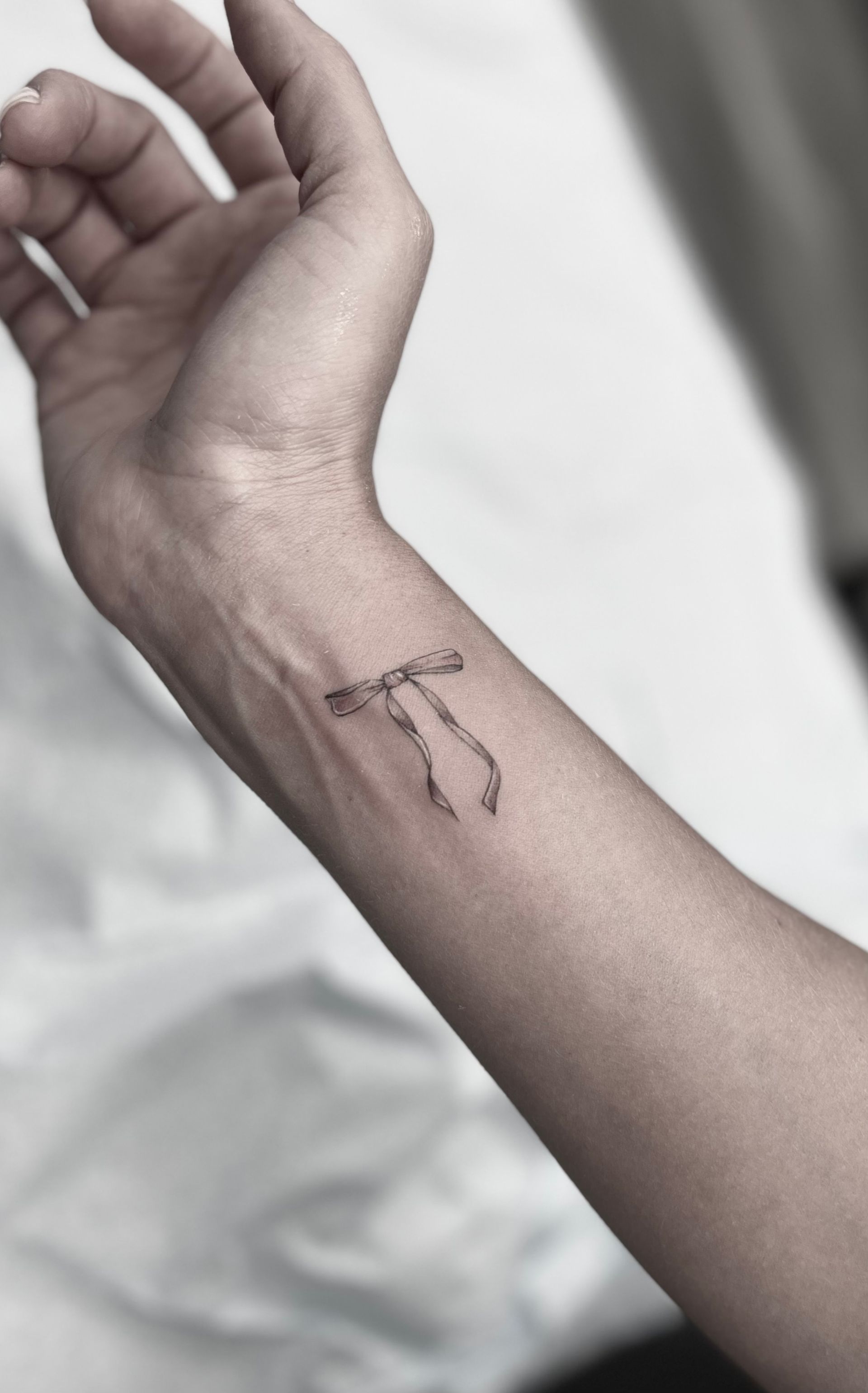 Anahi Castaneda| Black and Grey | Fine Line tattoos