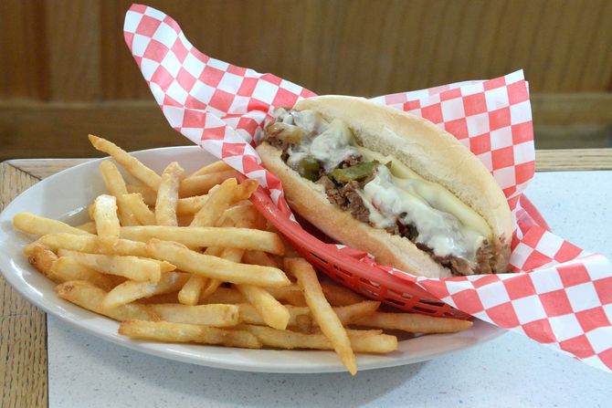 Best Hot Dogs in Upstate New York Since 1919 | New Way Lunch