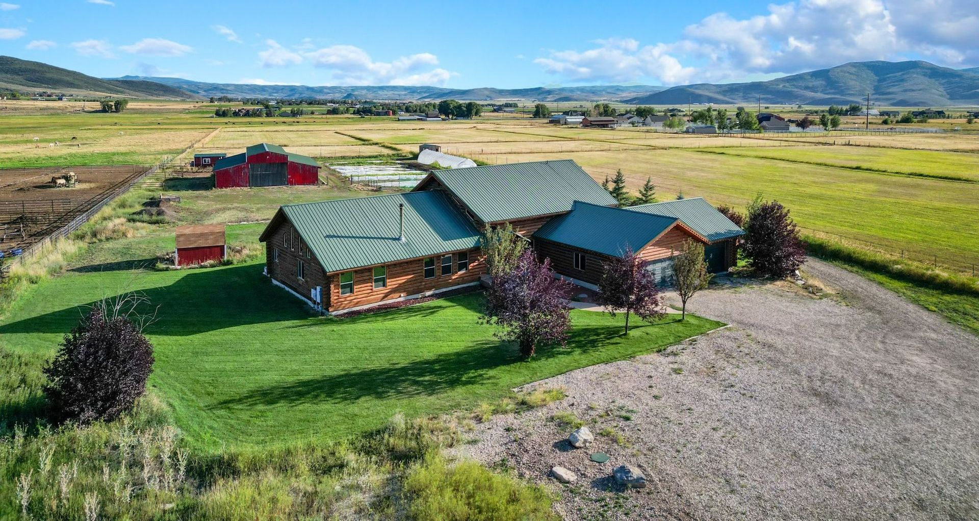 Cabin Rental | Oakley Utah | Splendor Valley Farms