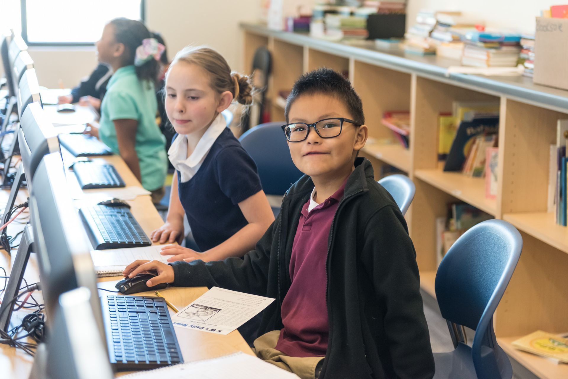 Home [www.pinonhillsacademy.com]