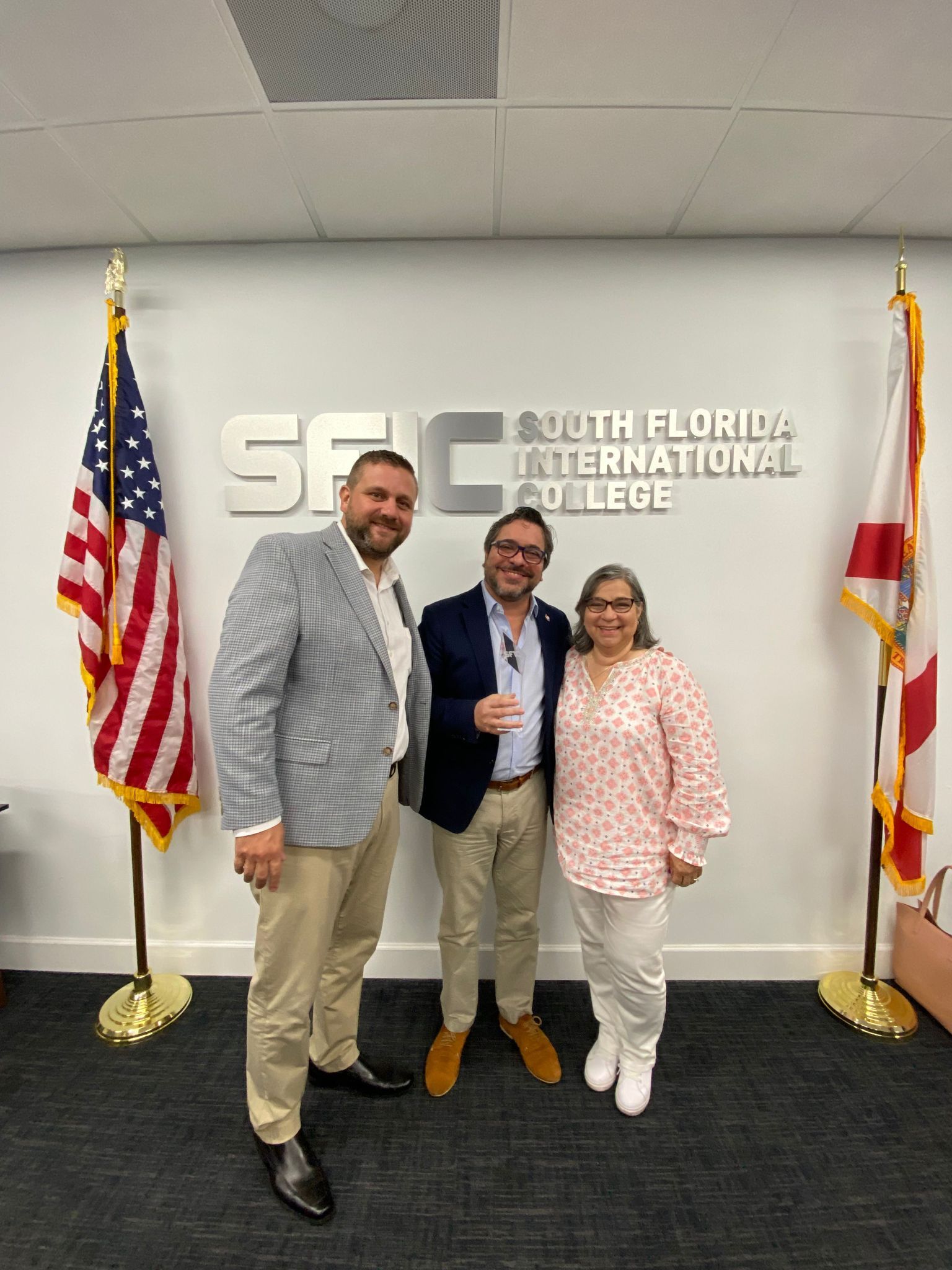 VACC recibió el reconocimiento “Pioneros por excelencia 2023” que ...