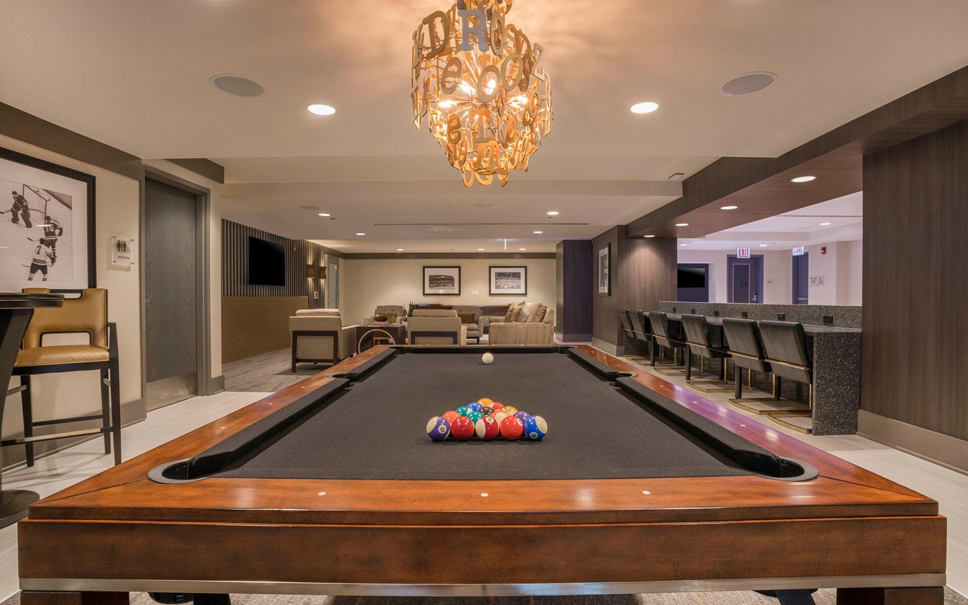 Apartments for Rent in Chicago, IL | The Elle Apartments