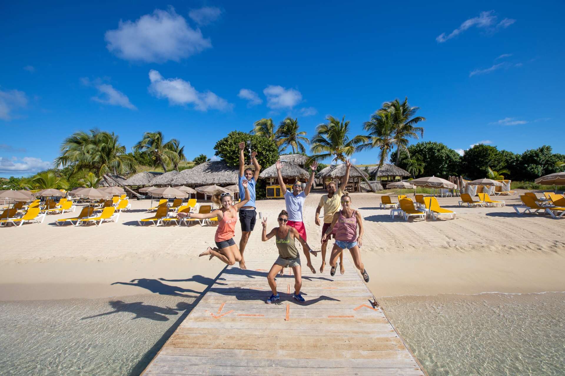 Contact us | Yellow Beach restaurant