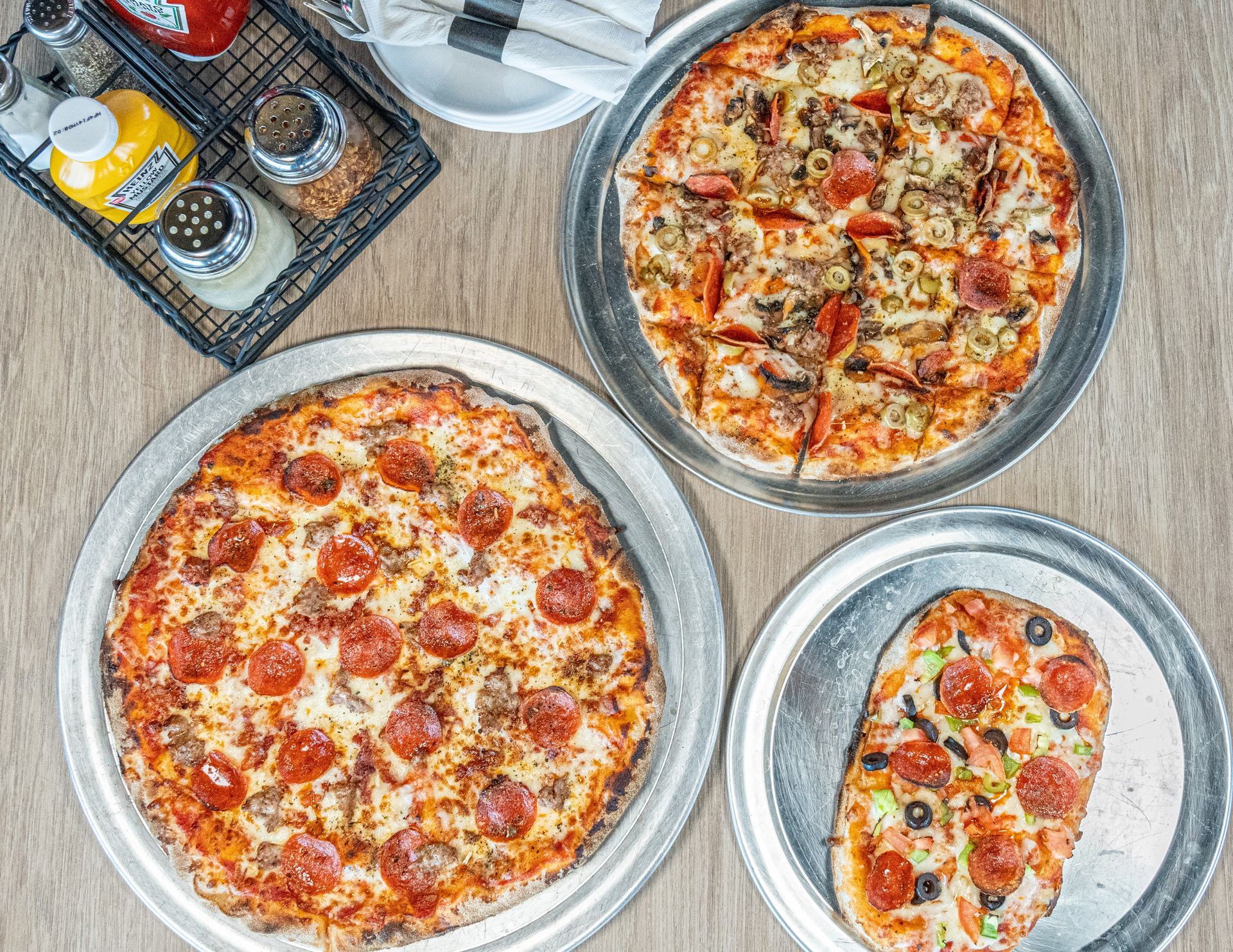 Top Dog Pizza & Pub | Machesney Park, IL