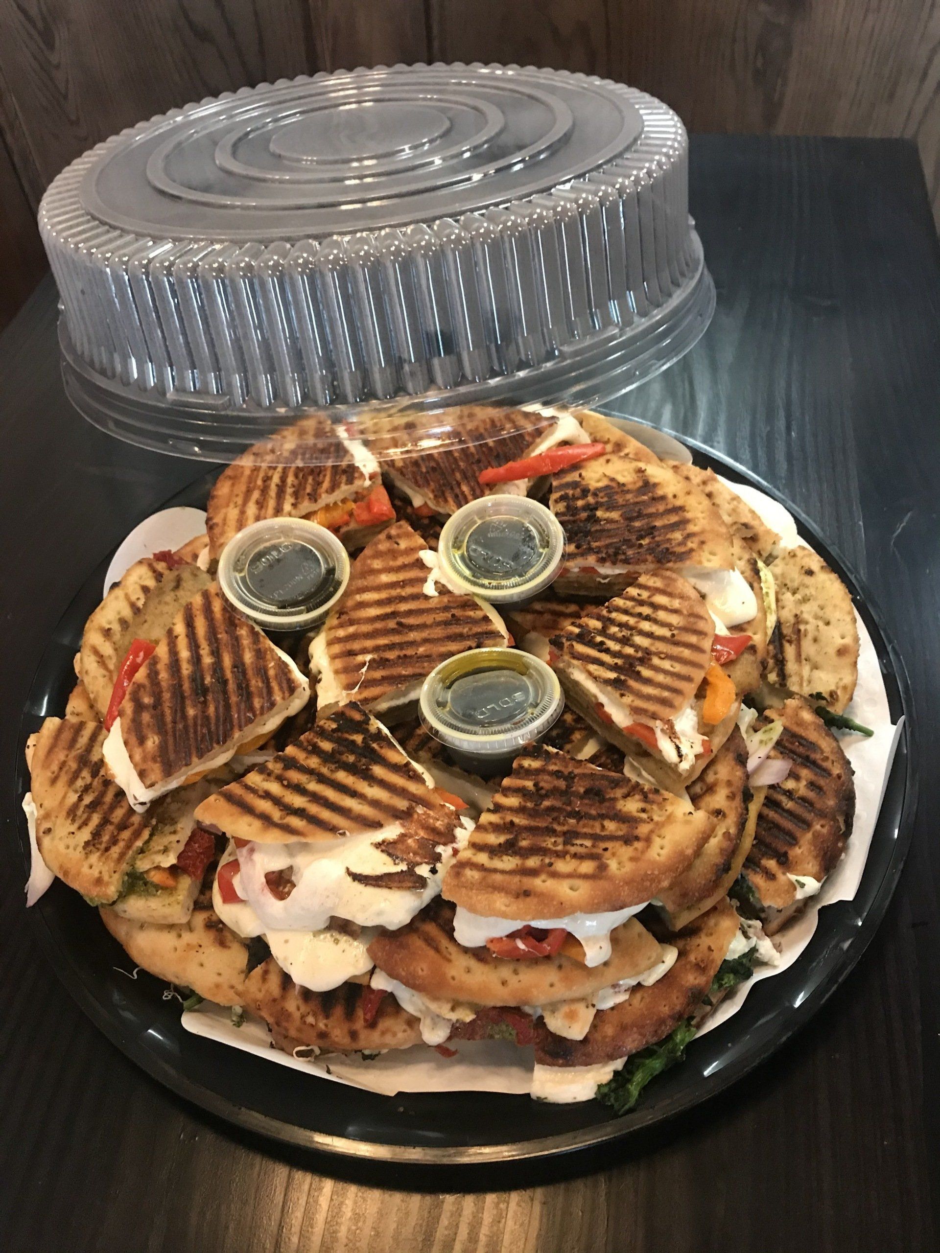 Ungaro Coal Fired Pizza Cafe-Staten Island NY -Forest Avenue