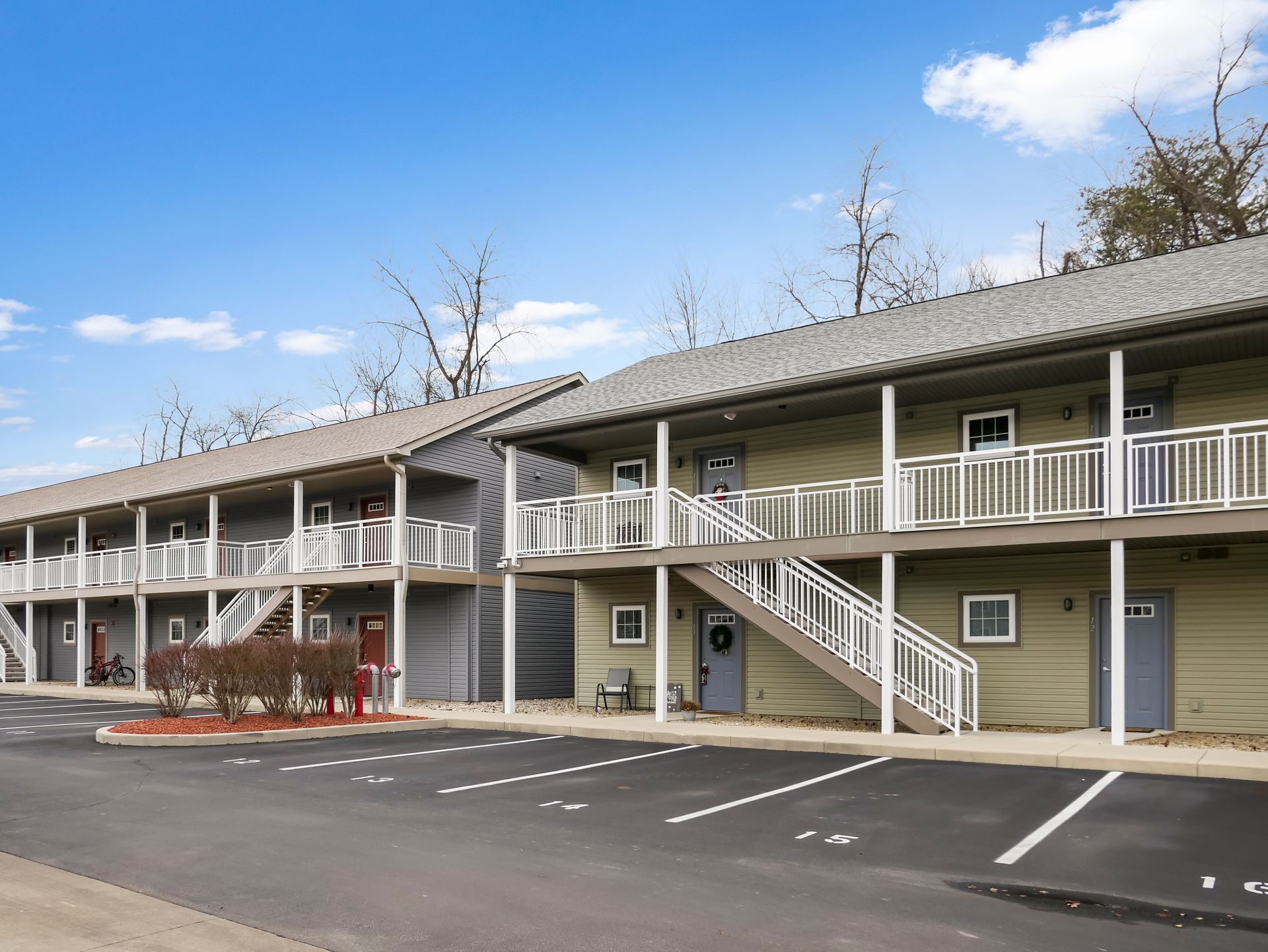 Apartments in Bloomington | Adams Village & Hadley Village