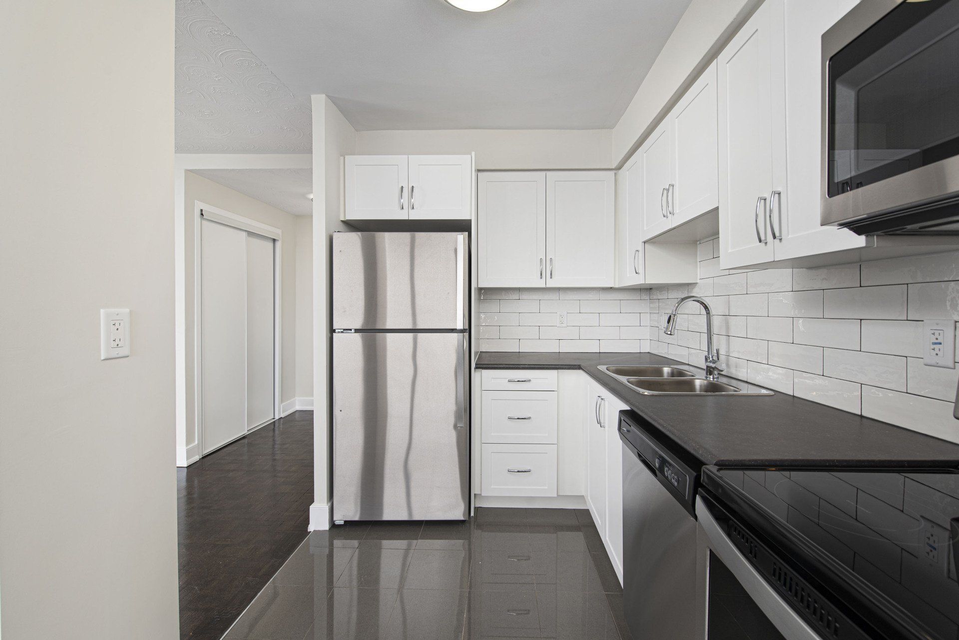 2240 Weston Rd. Suite Availability