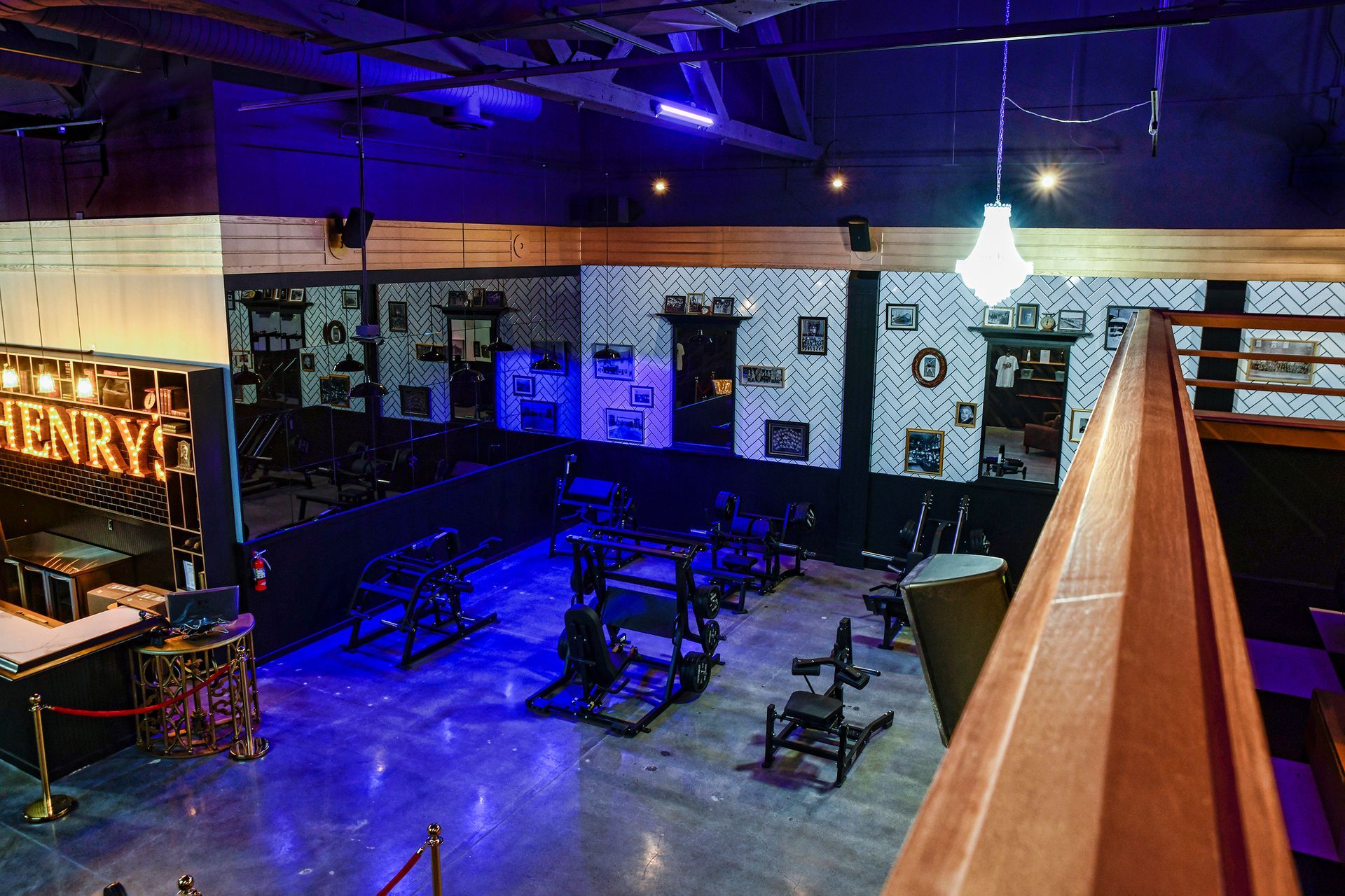 Schedule a Tour | Henry's Gym