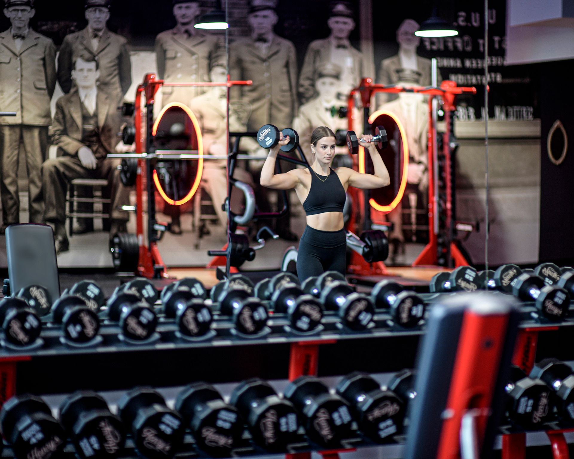 Schedule a Tour | Henry's Gym