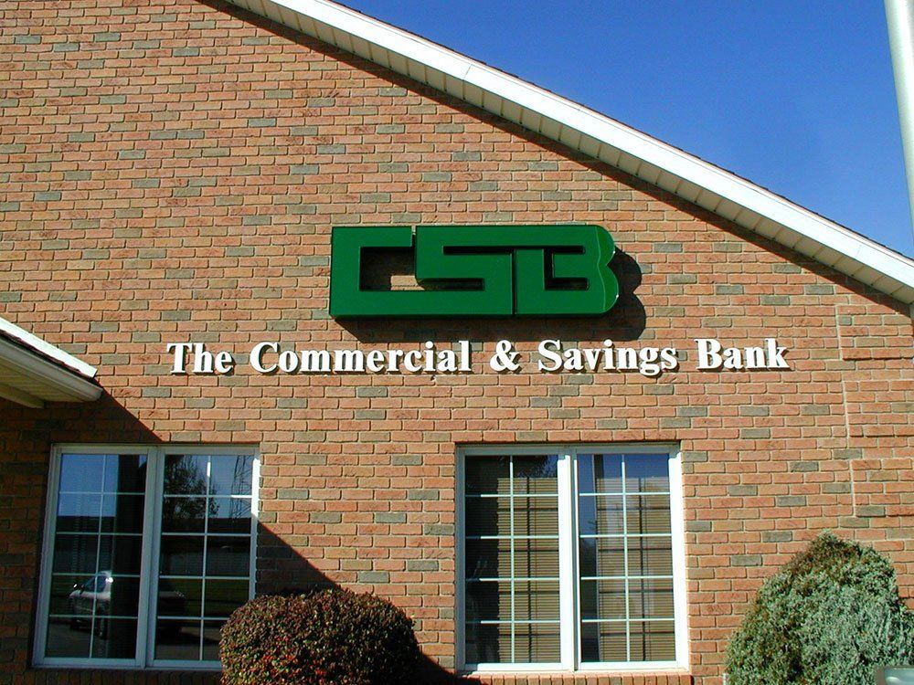 Building Mounted Signs