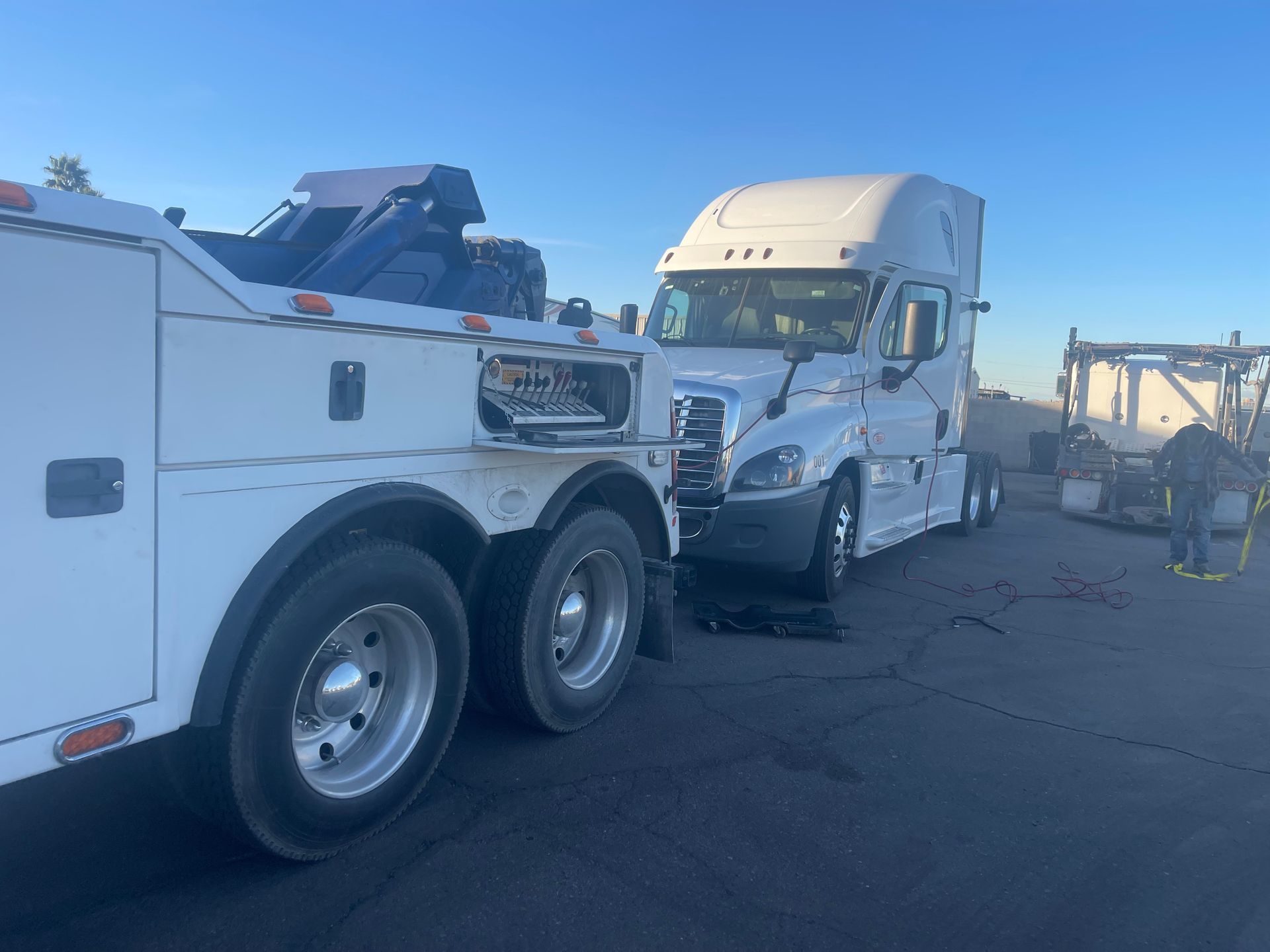 Heavy Duty Towing in Phoenix Arizona | ZK Towing LLC