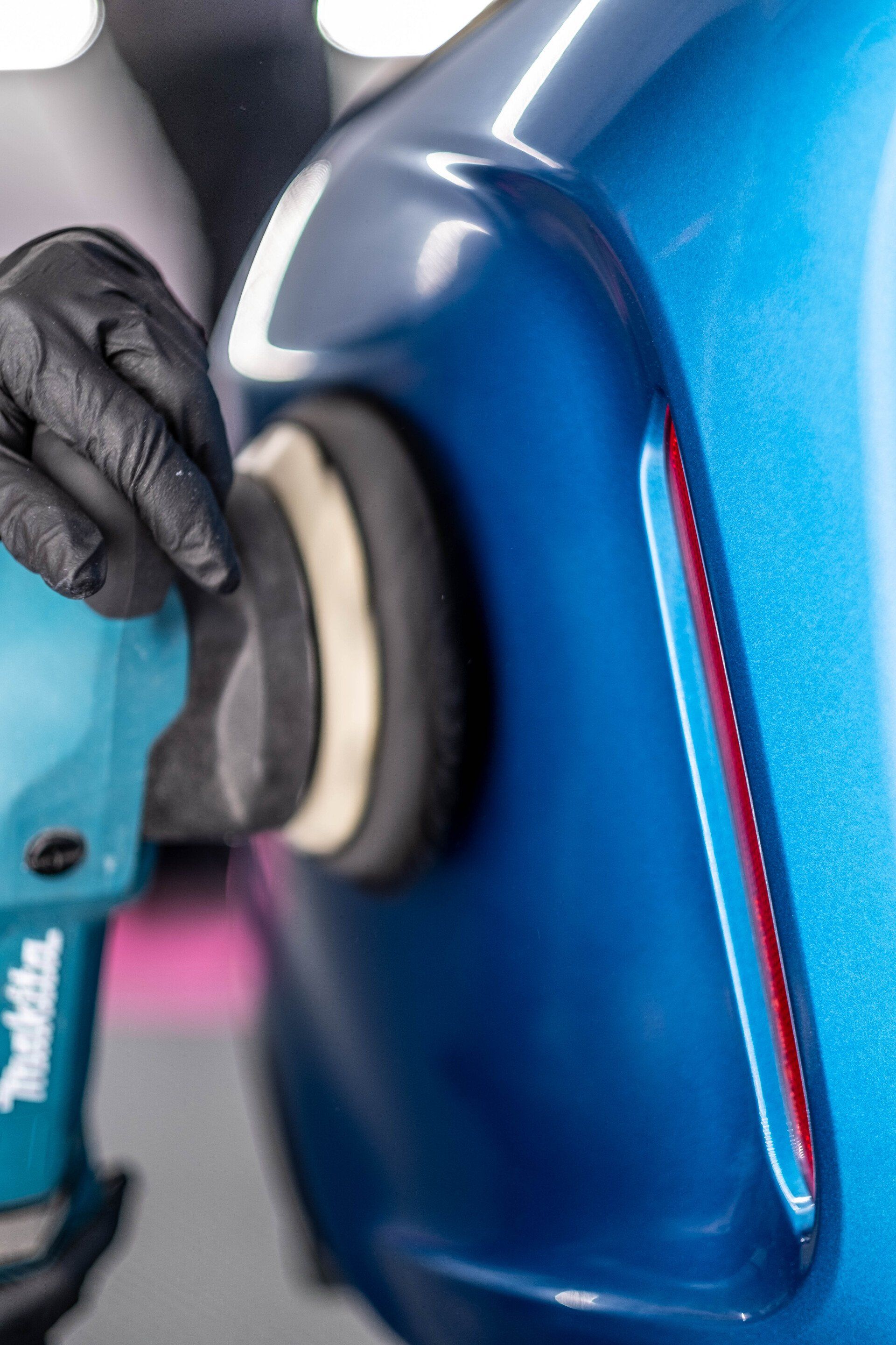 Ceramic Coating Installer - The Best Car Paint Protection - Valparaiso