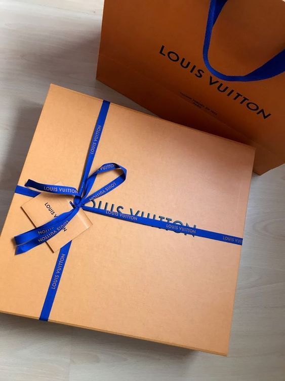 Luxury Gift Boxes and Packaging