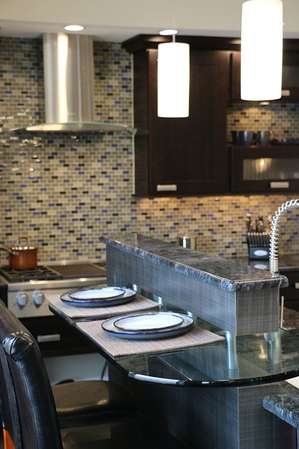 Kitchen Displays - Howards Kitchen Studio