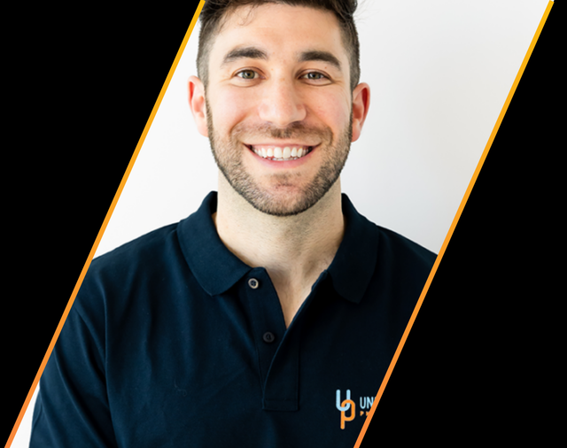 Jonathan Sandler's Instagram, Twitter & Facebook on IDCrawl