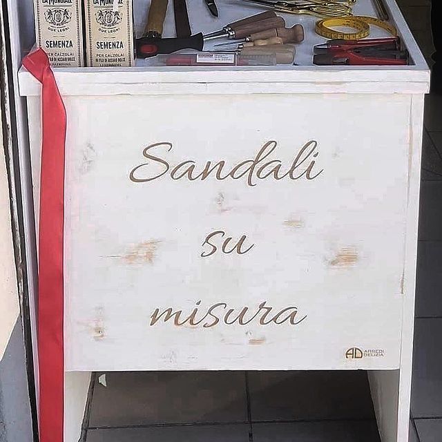 Incisione logo su legno | Amantea, CS | Arredi Delizia