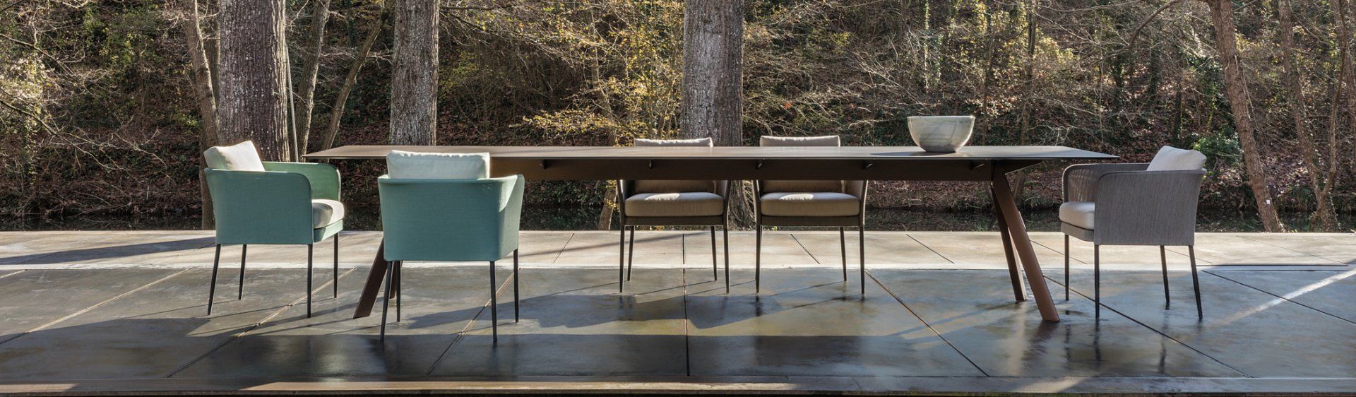 Expormim Outdoor Furniture exhibited in VIP Environment showroom