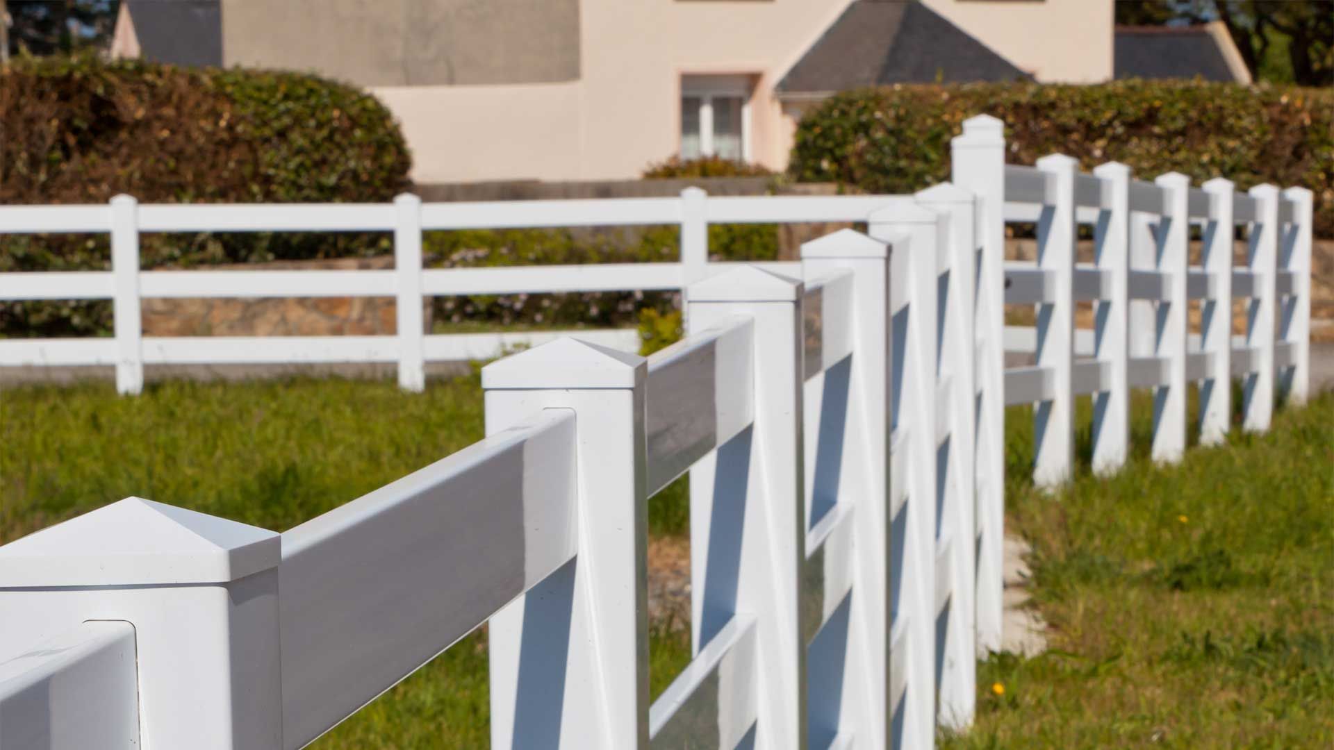 10 Rustic Country Fence Ideas for Charming Farmhouse Landscapes