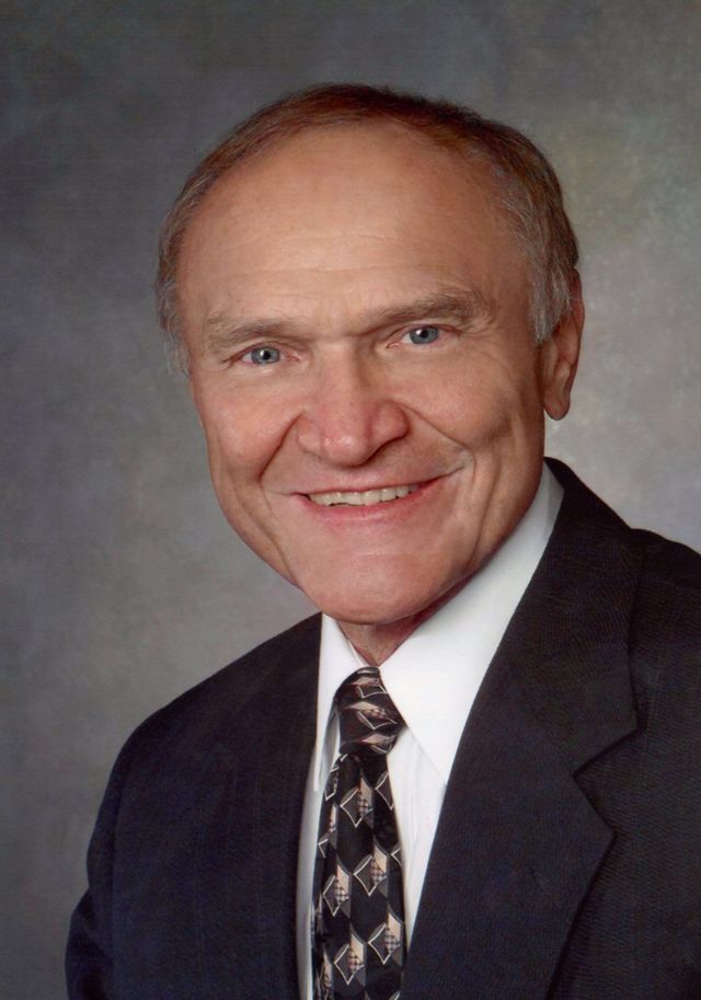 Stephen Kris's Instagram, Twitter & Facebook on IDCrawl