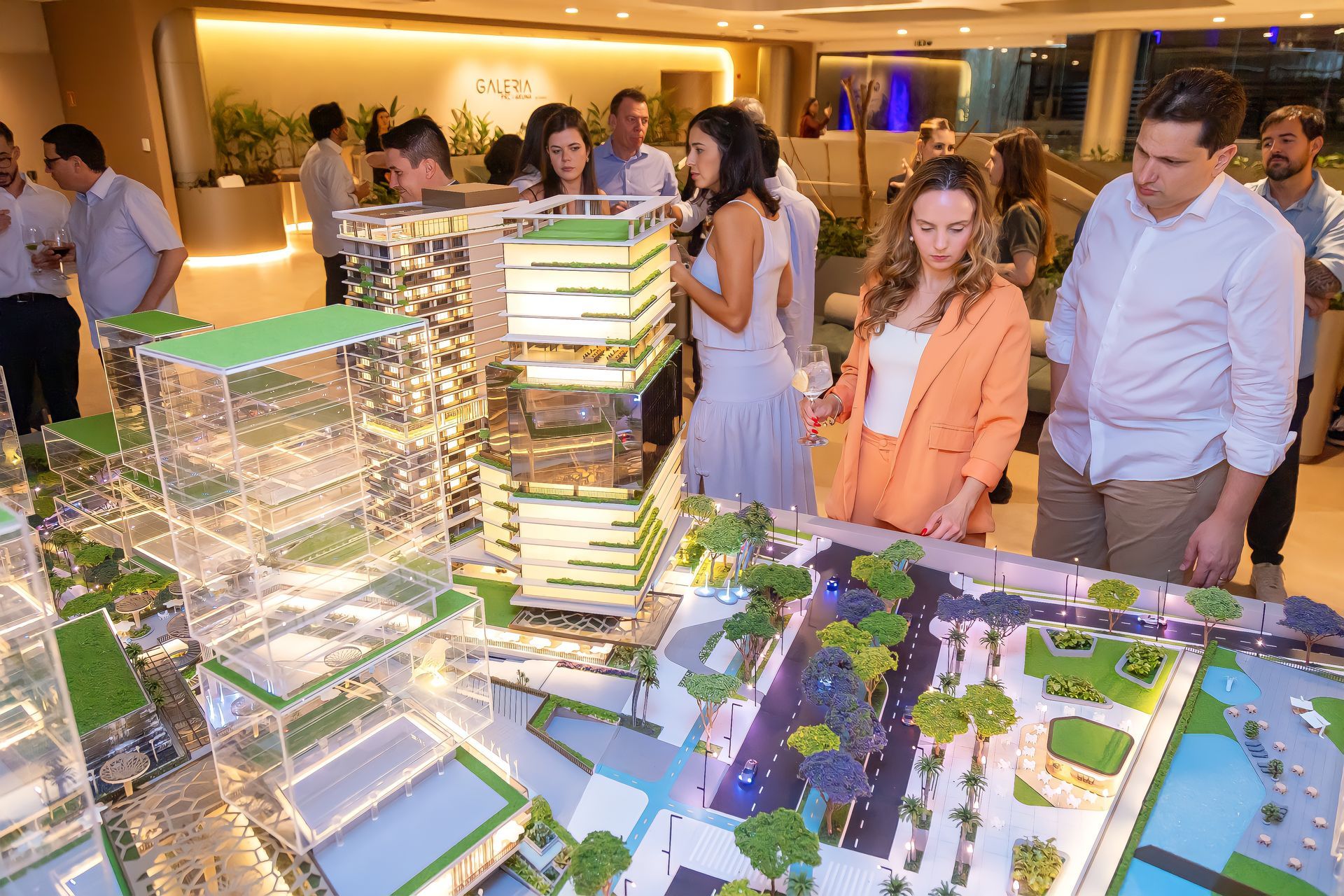 Galeria PRC | Aruna é inaugurada: uma nova era para as artes e negócios ...