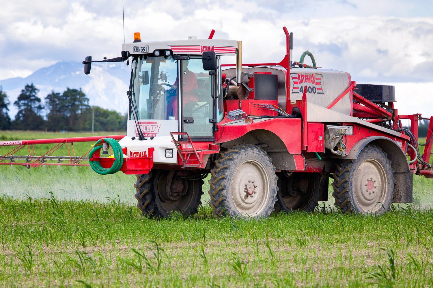 Molloy Agriculture Limited | Crop Spray | Spraying Contractor | South ...