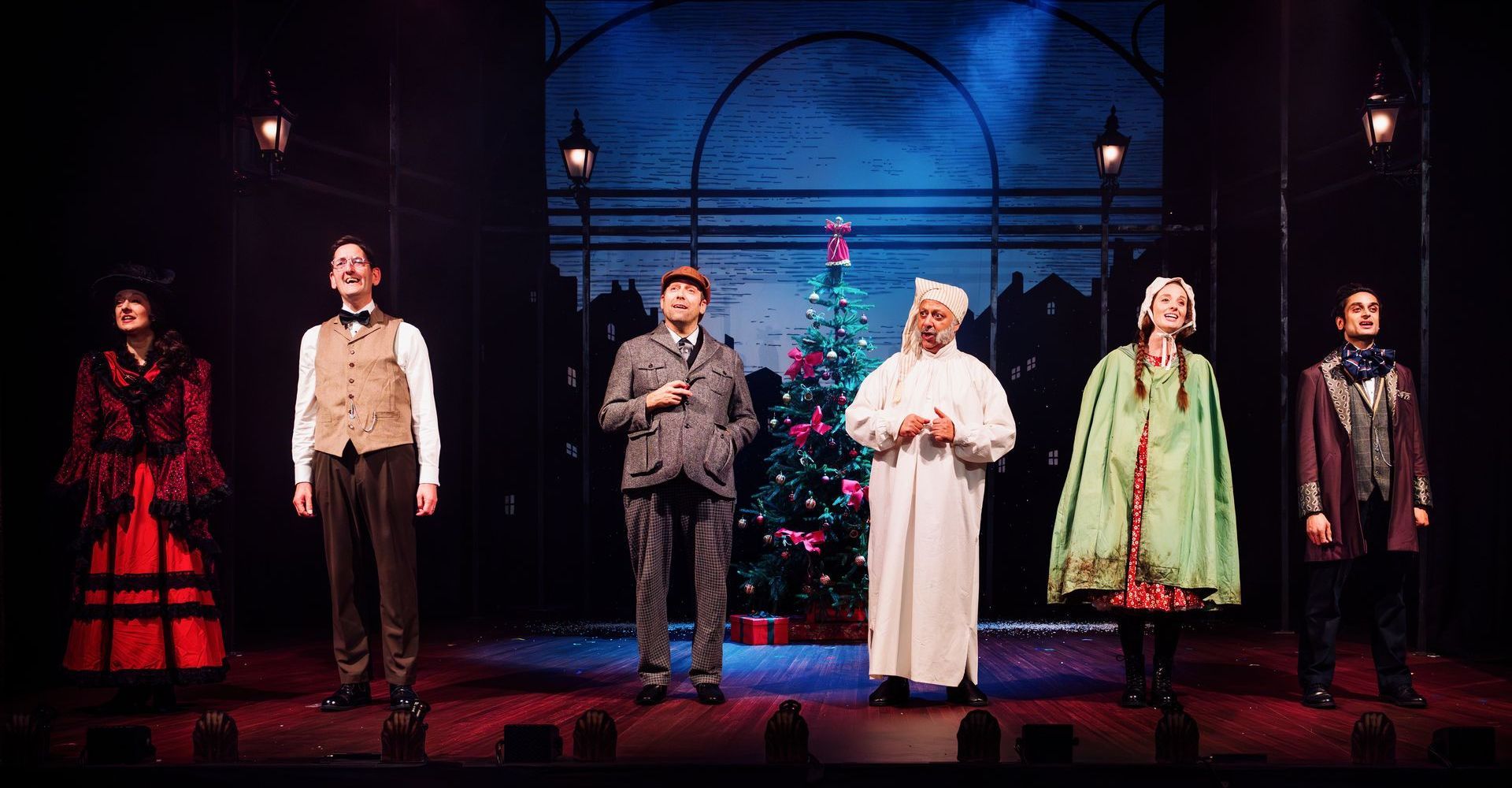 REVIEW: A SHERLOCK CAROL by Mark Shanahan at Marylebone Theatre 24 Nov ...