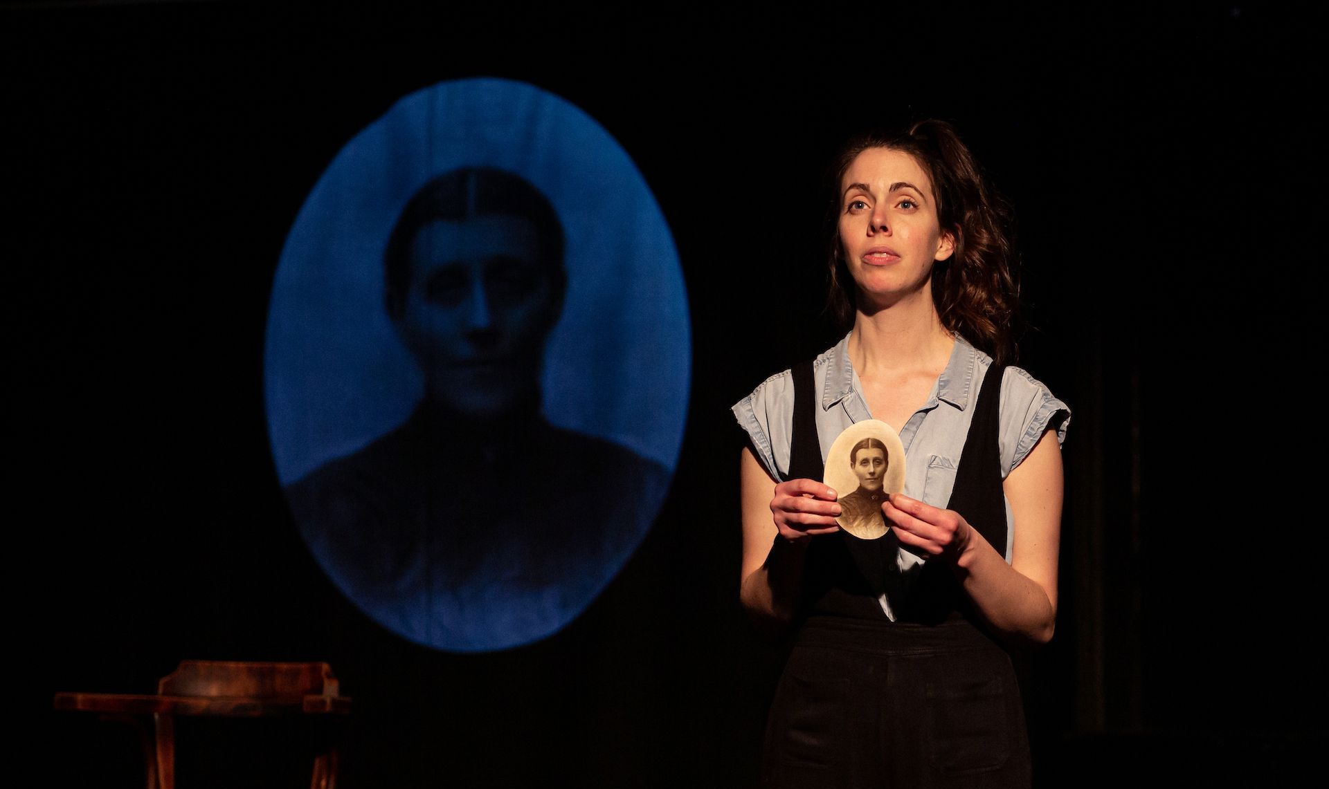 REVIEW: MY DEAD by Carolyn Hartvigsen at Barons Court Theatre