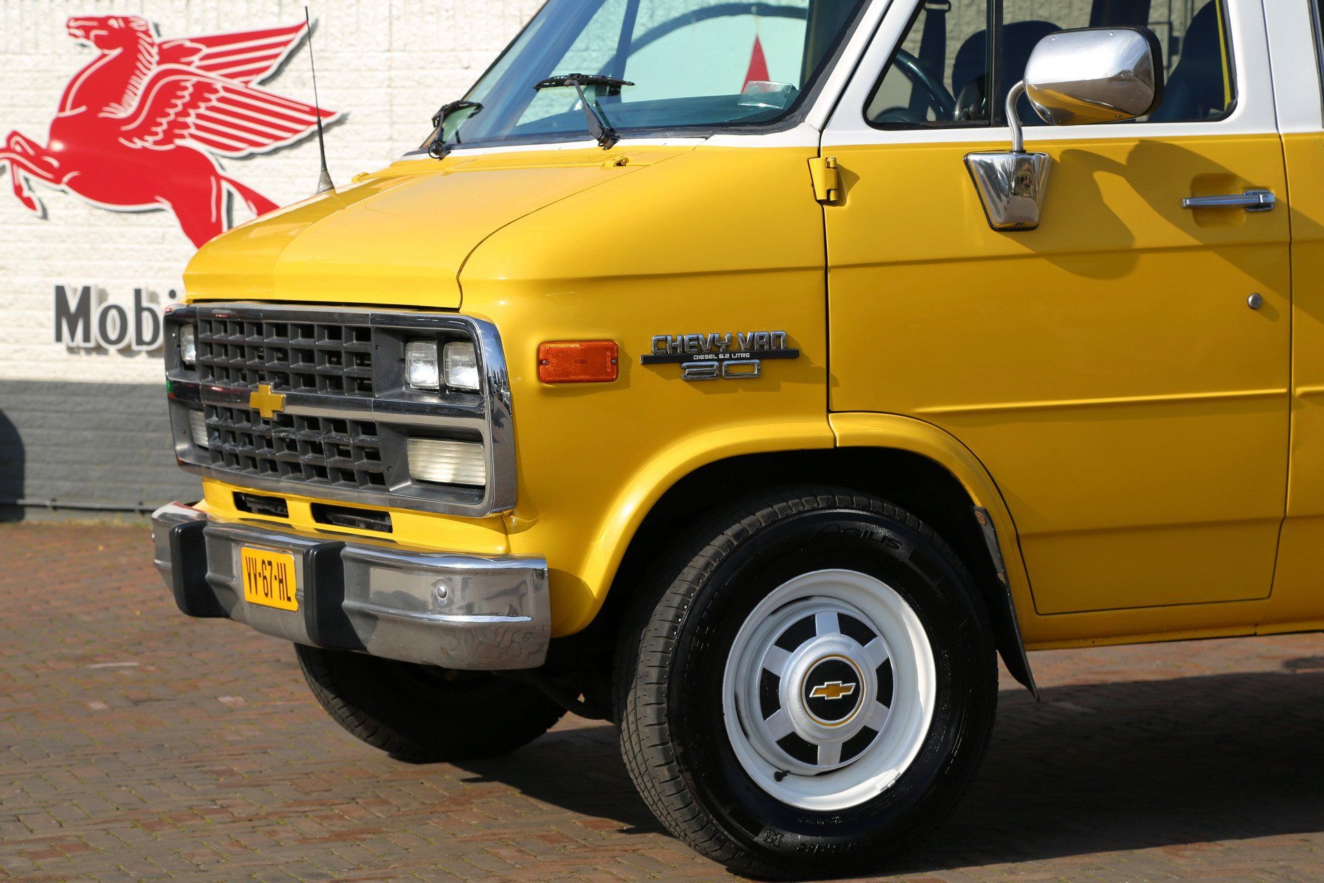 Chevrolet G30 Chevy Van 6.2 V8 Diesel kopen? | T&O Auto's